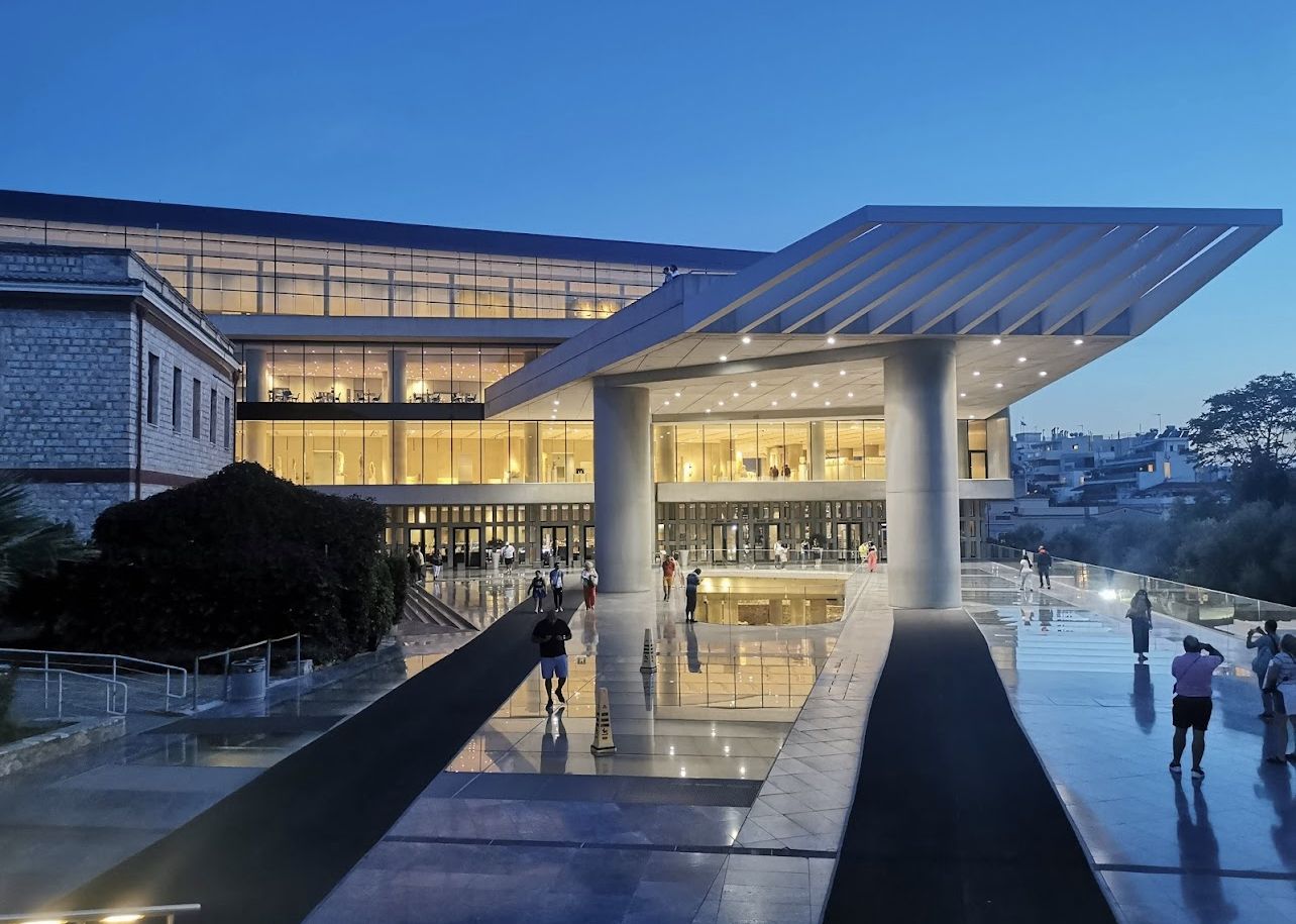 Explore Ancient Athens: In-App Audio Tour of Wonders book in Athens for ...